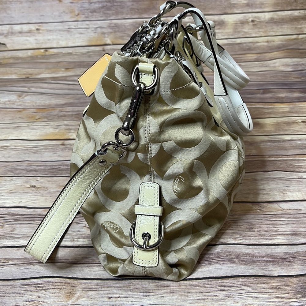 Coach Madison Op Art Sateen Carryall - Gem